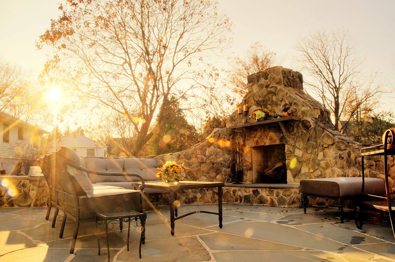 4 Ways to Warm Up Your Outdoor Space | Legacy Property Inspections LLC