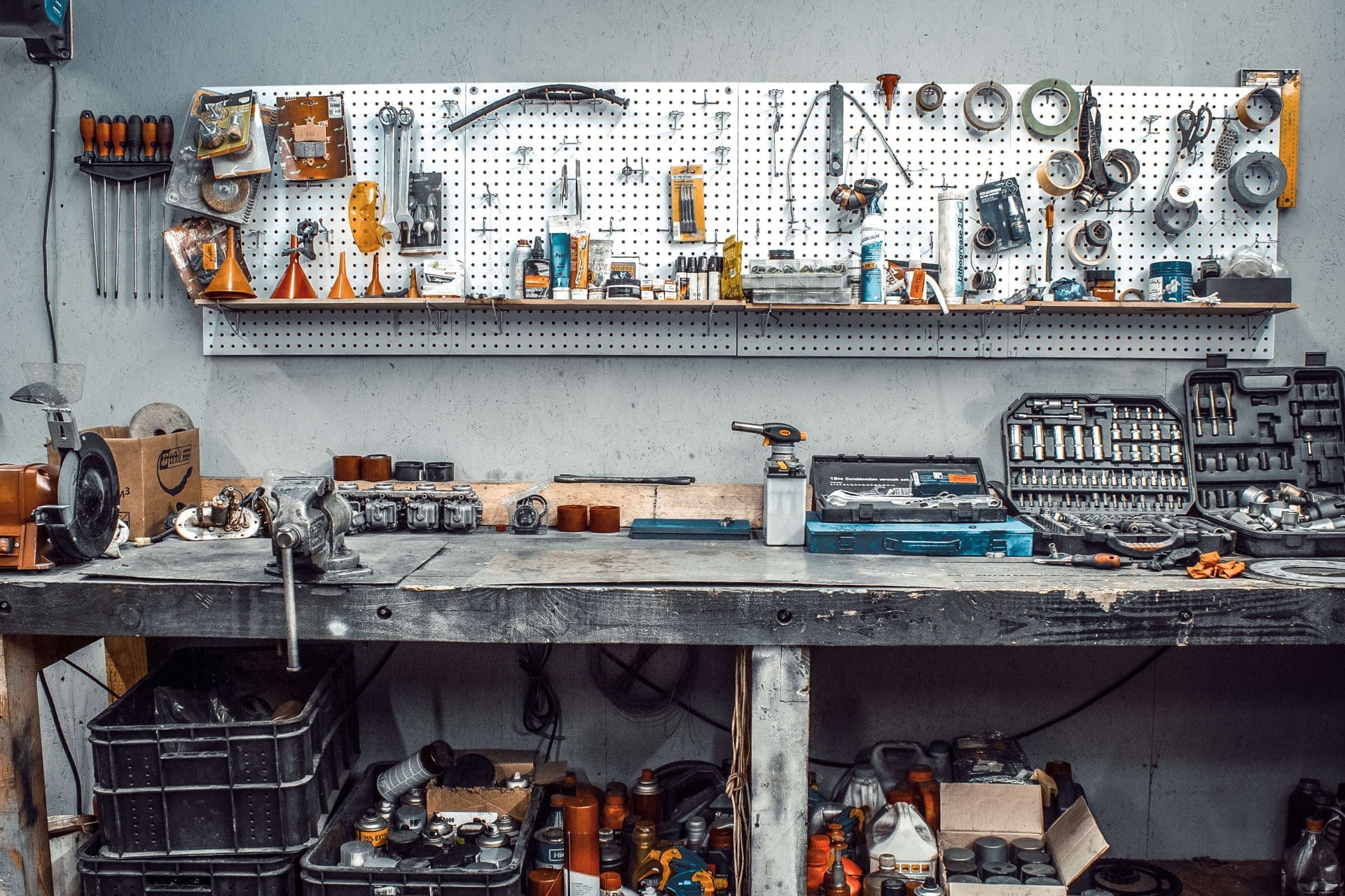 How to Build a Home Workshop 101: A Guide for Homeowners | Legacy ...
